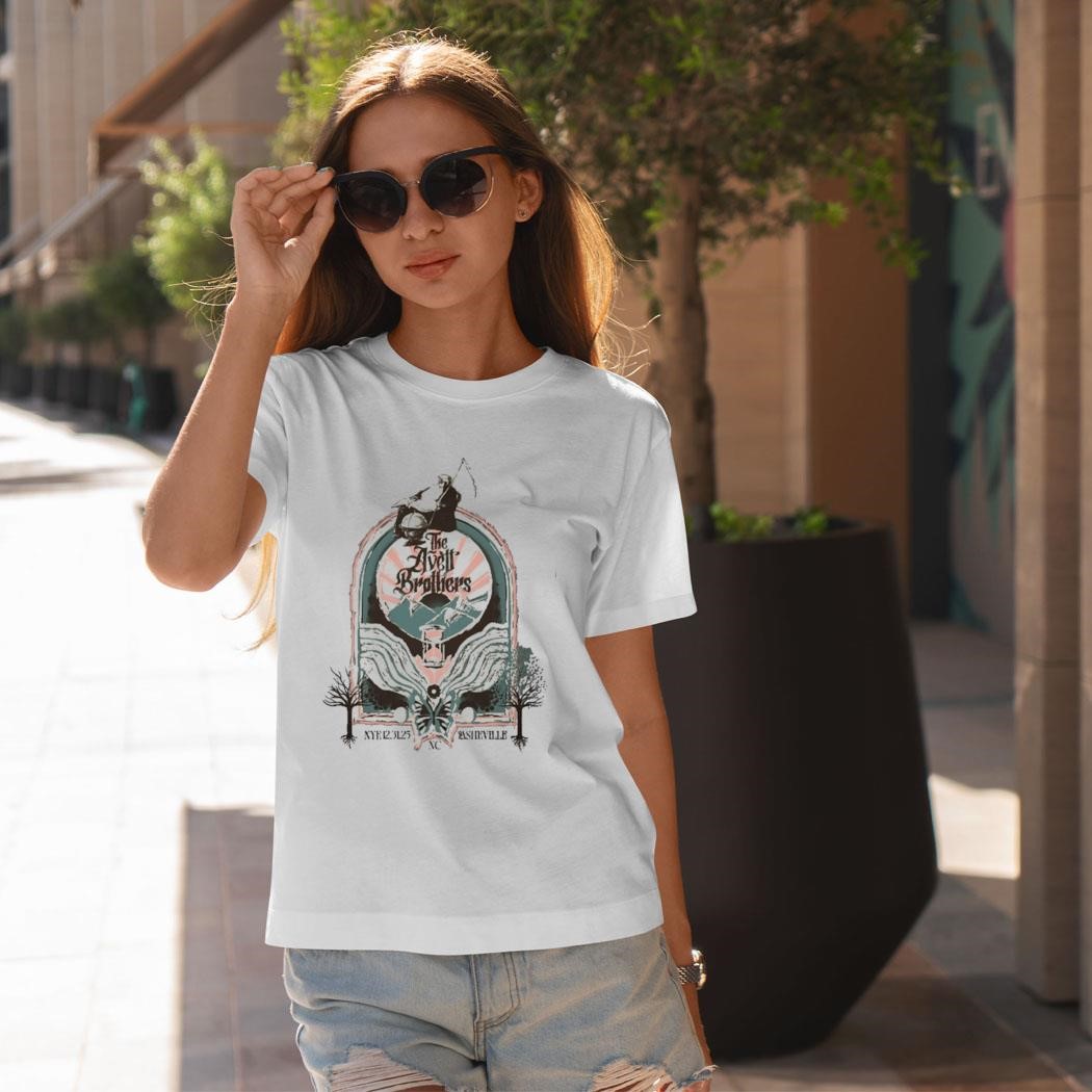 Official The avett brothers dec 31 2025 in asheville nc tour T-shirt ...